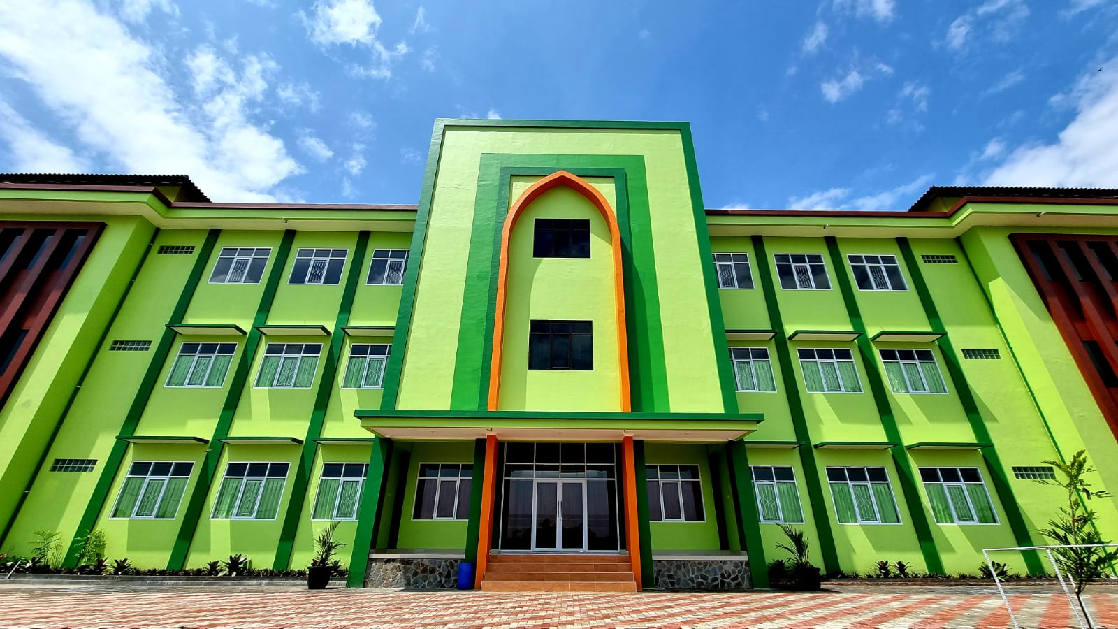 Pondok Pesantren | SekolahSunnah.com